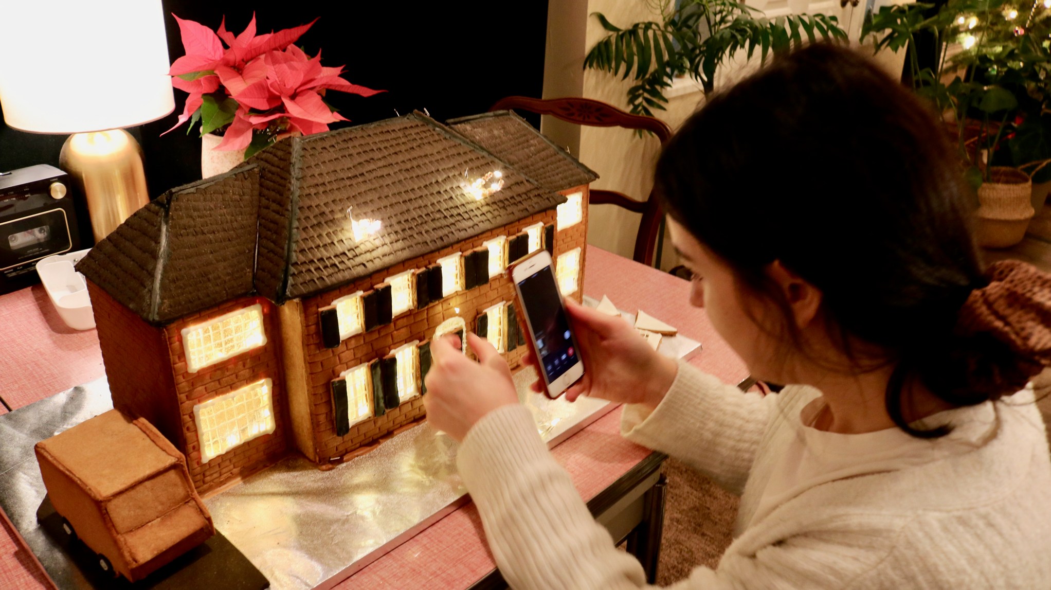 ‘Home Alone’ Gingerbread House